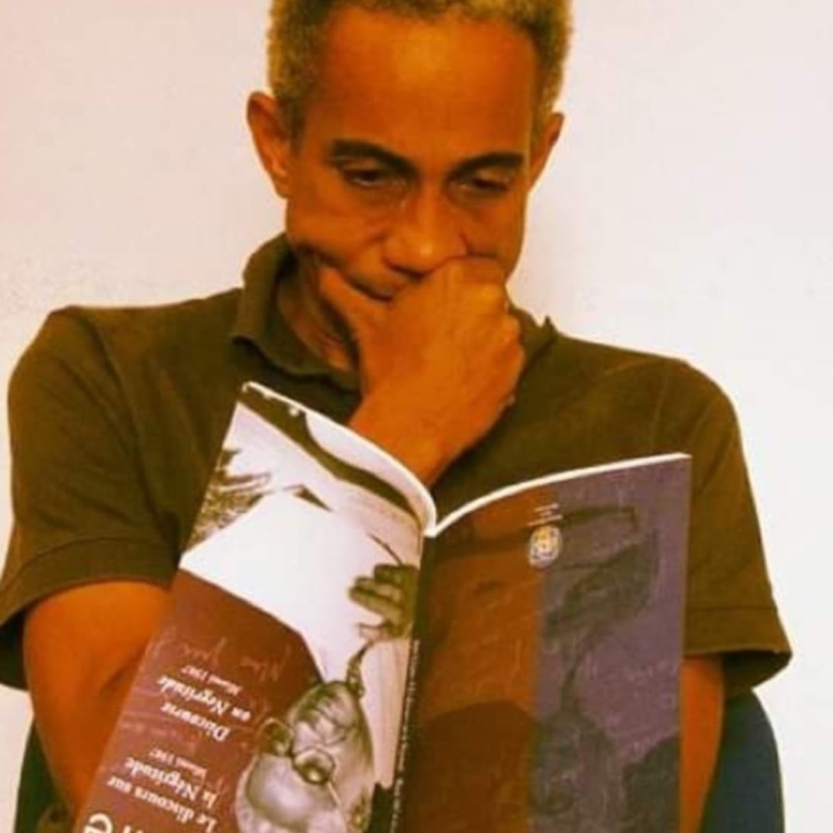 ÉMIA ERIASEC... - Bondamanjak